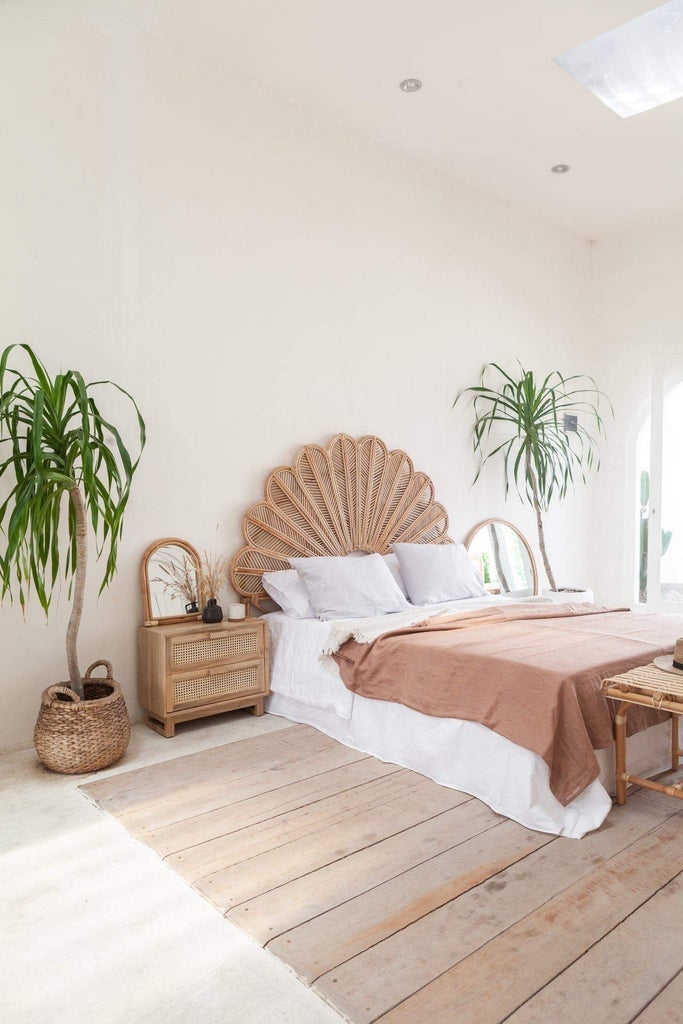 Marco Bedside – Rathkaar Furnitures