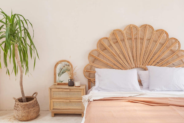 Marco Bedside – Rathkaar Furnitures